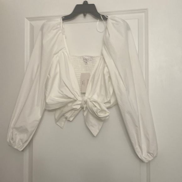 Mable Tops Nwt Mable Long Sleeve Crop Top Tie Front Puff Sleeve Blouse White Size S Poshmark